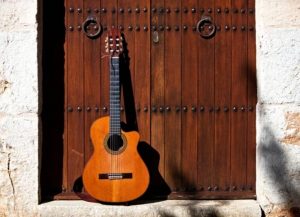 Spanish guitar vs Acoustic guitar: What are the differences between them?